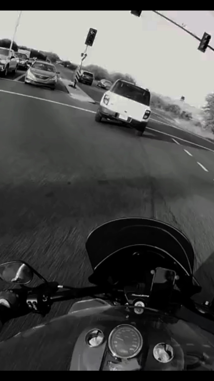 Caption Bike Video Template - Pippit