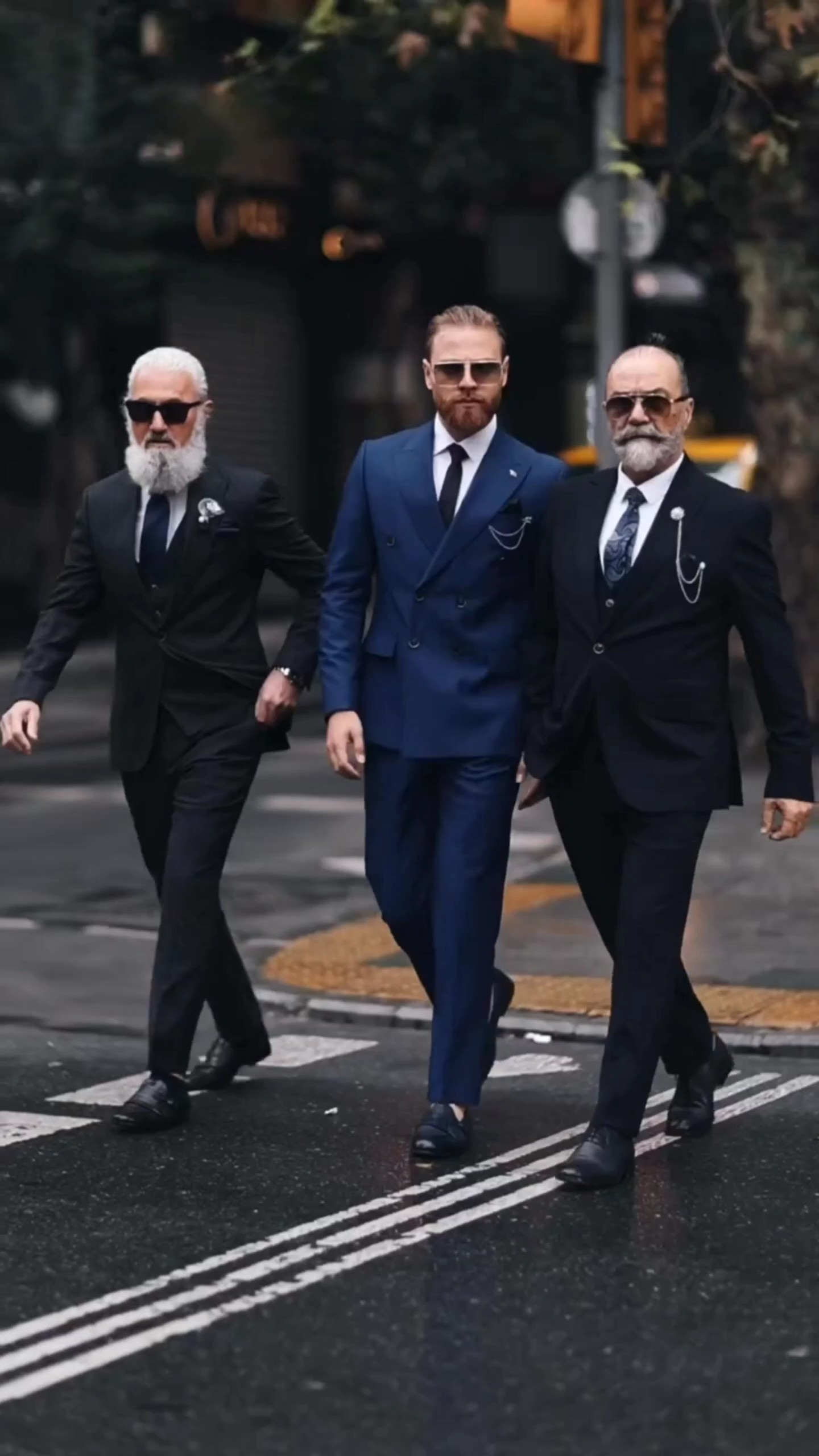 EXECUTIVOS FELIZES - modelos CapCut