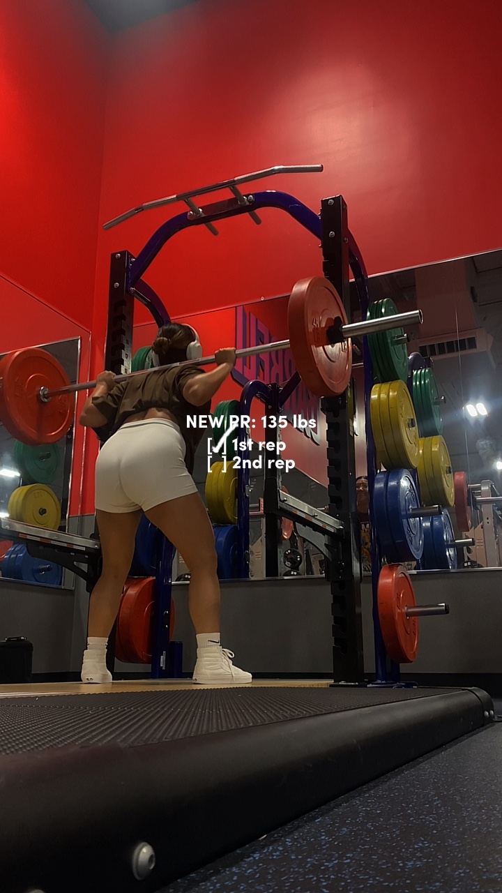 12 Clips Template Video Gym - Pippit