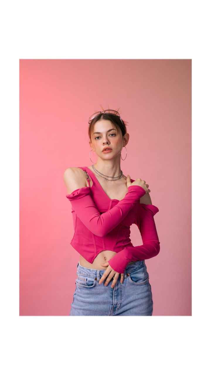 8 Girls Templates - Pippit