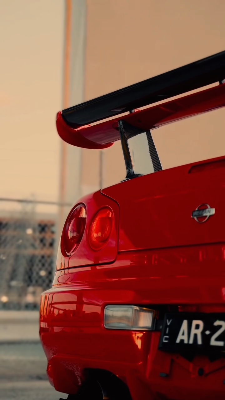 Red Car Edit Template - Pippit