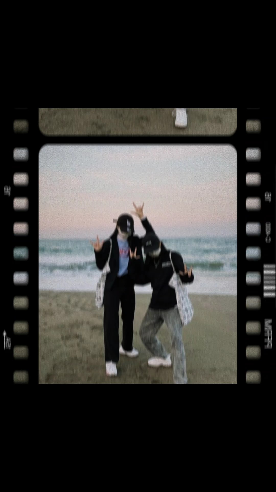 Friendship Templates Camera Photo - Pippit