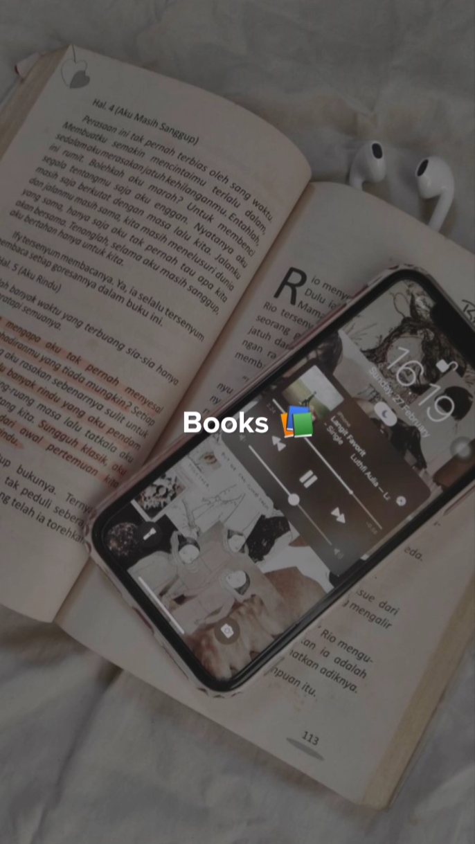 Book Shape Template - Pippit