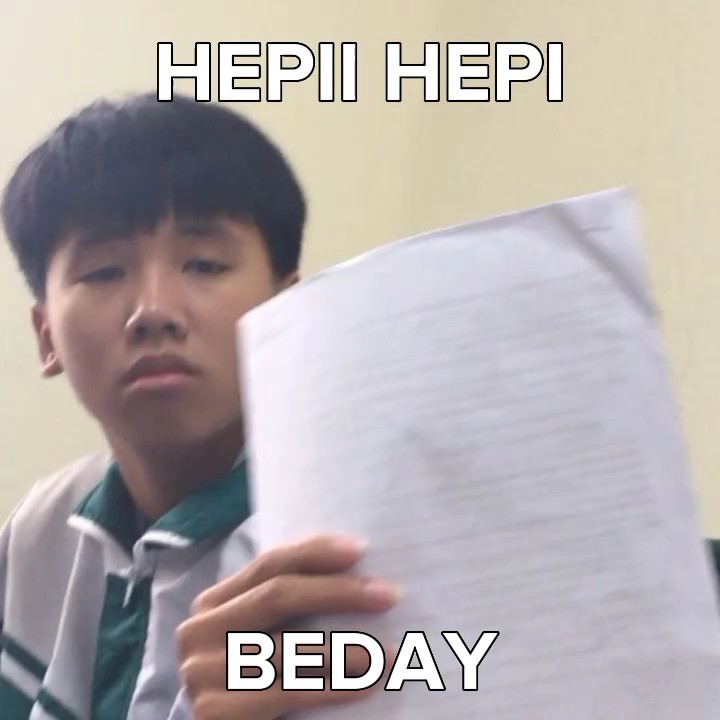 Happy Birthday Cringe Frame - Pippit