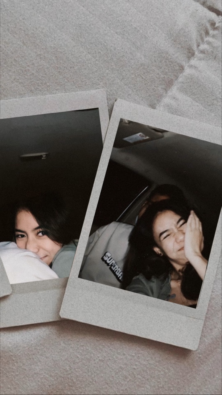 Aesthetic Templates Two Frame - Pippit