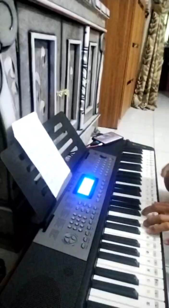 Template Keyboard Sound 30 - Pippit