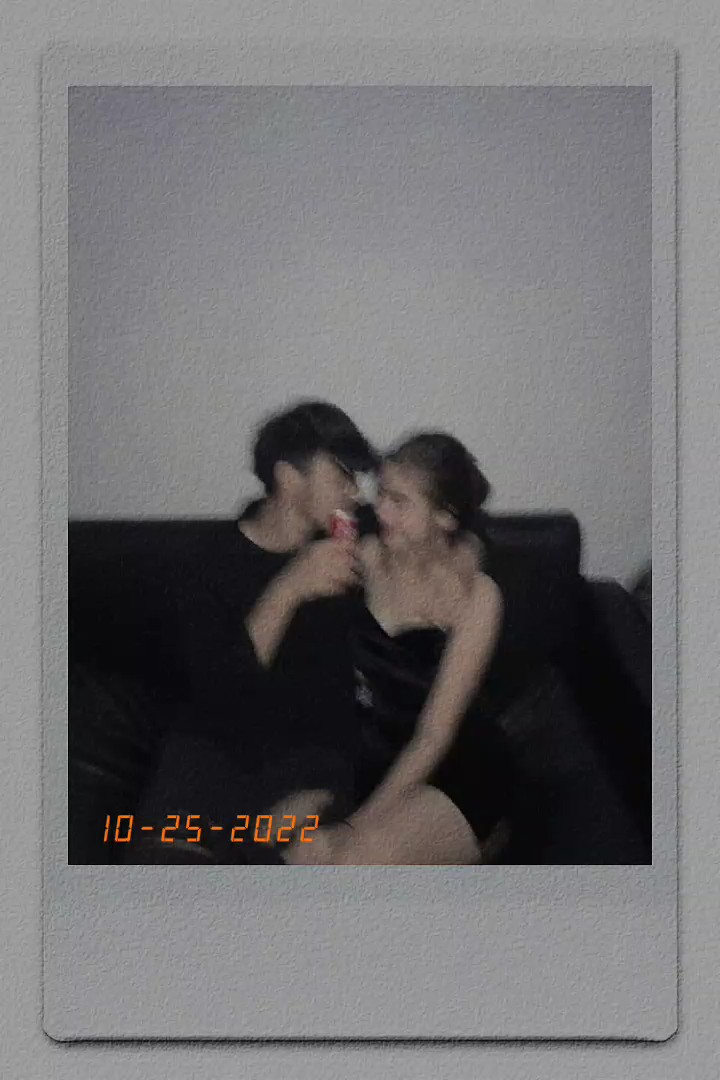 Heart Shape 1 Photo Templates - Pippit