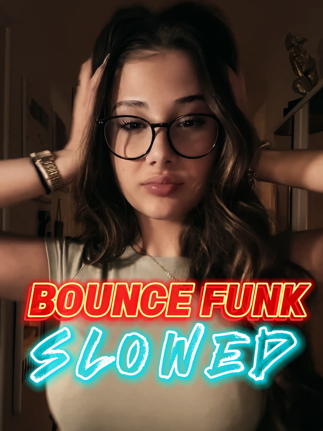 Wait A Minute Who Are You Funk Do Bounce - Pippit
