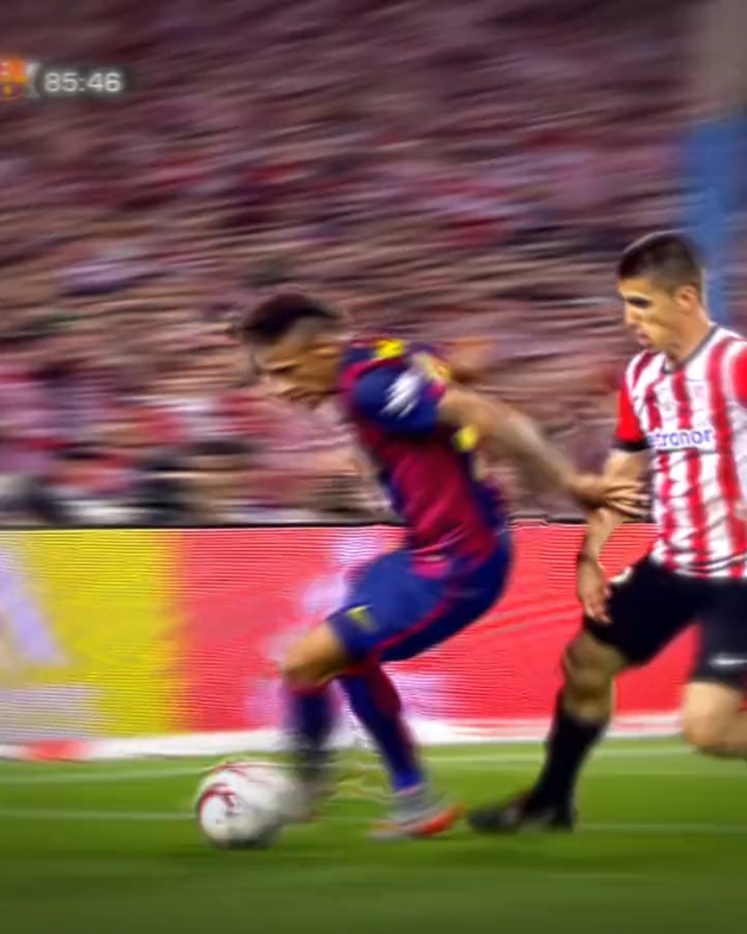 Reverse Template Soccer - Pippit