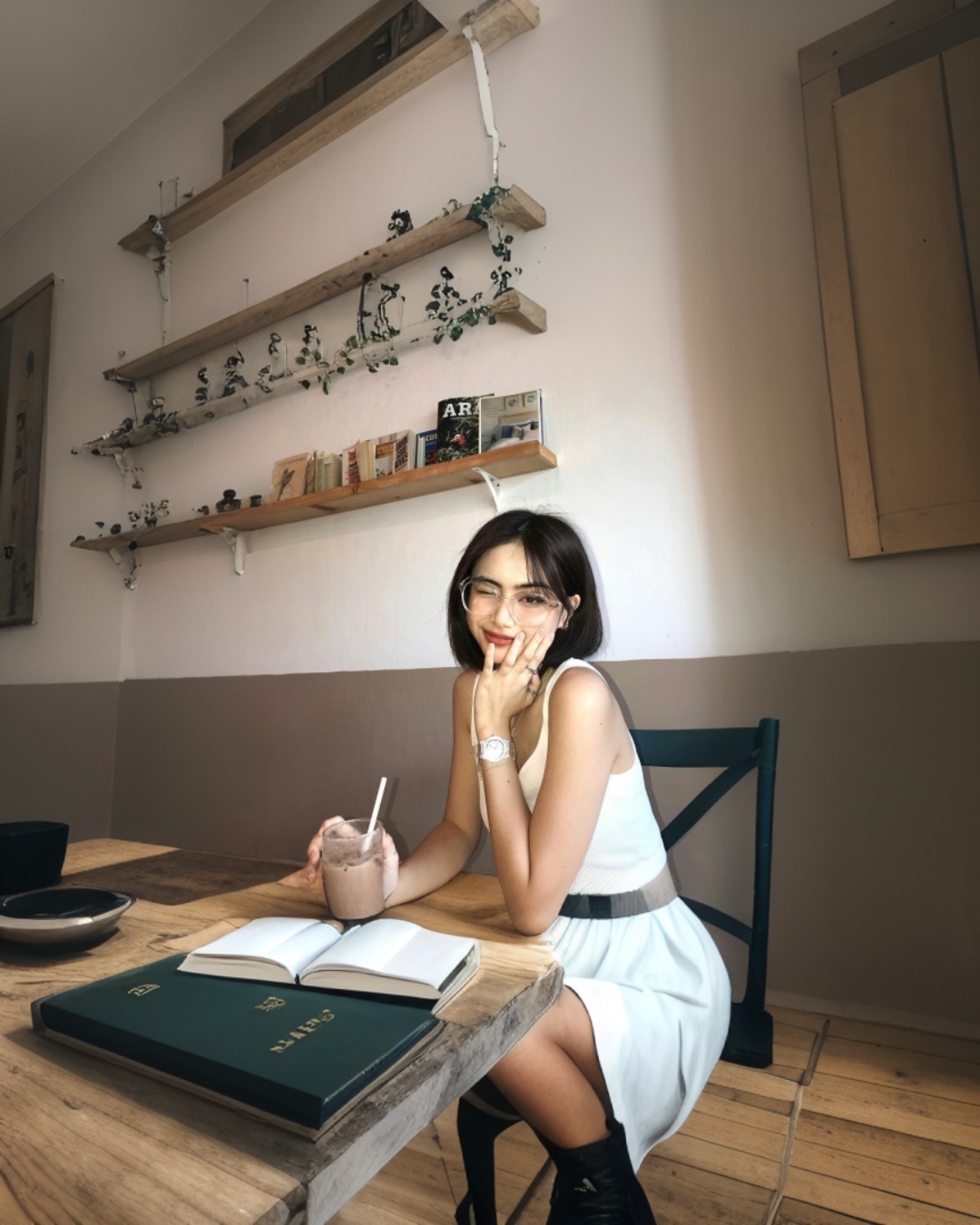 Infinite Zoom Out - Pippit