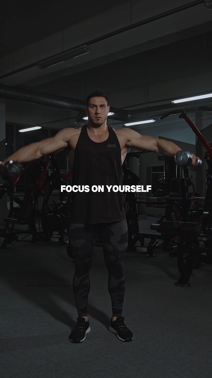 Trending Men Template Instagram Gym - Pippit