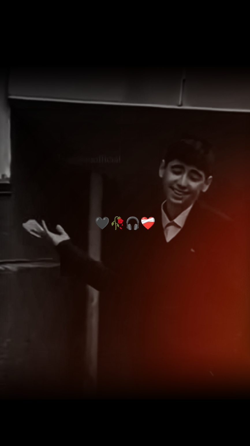 Sad Smile Template - Pippit