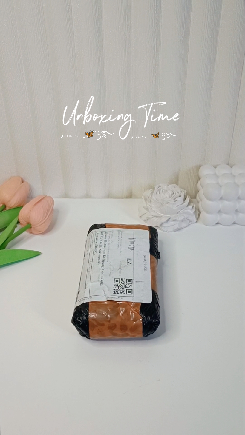 Gift Unboxing Templates Only 1 Clip - Pippit