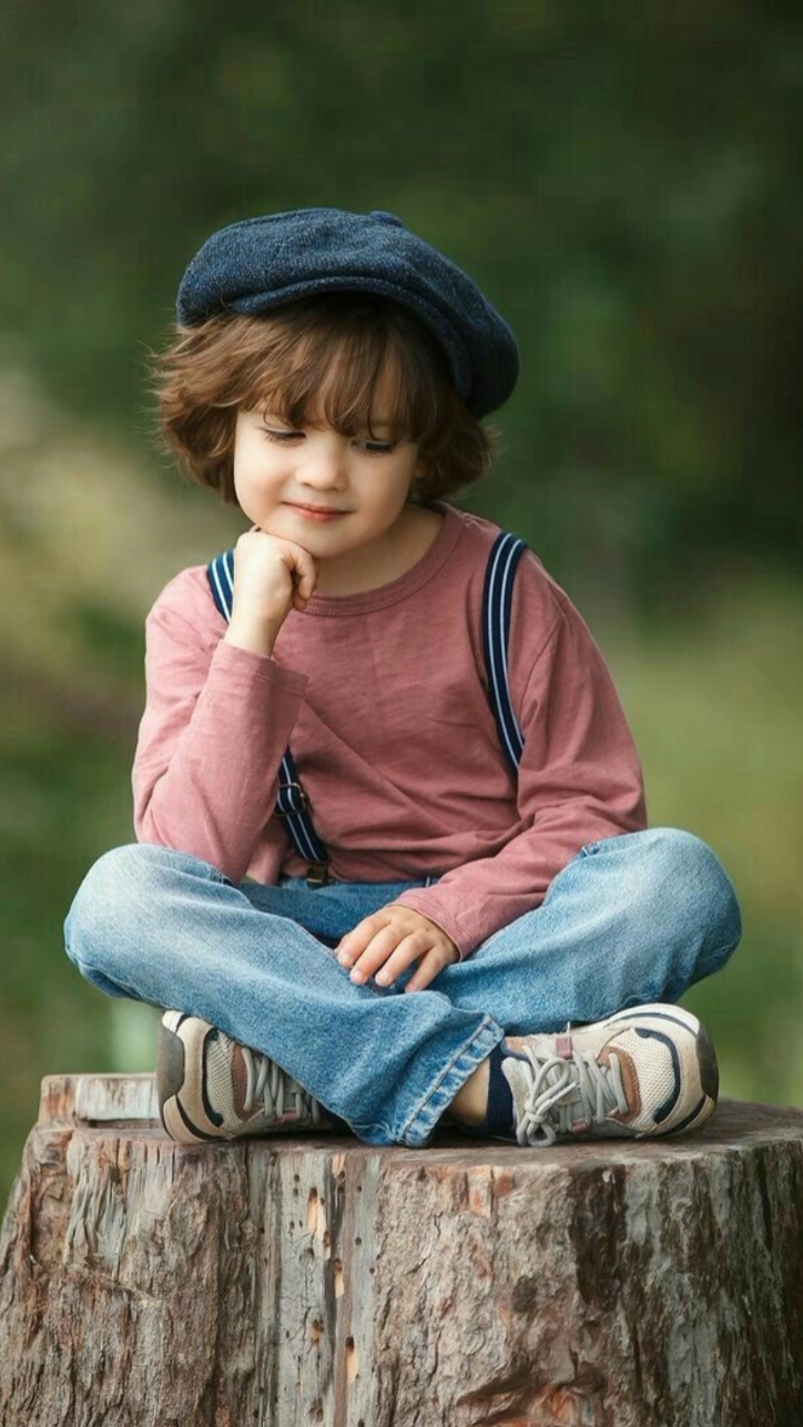 Bright Template to Dark Template - Pippit