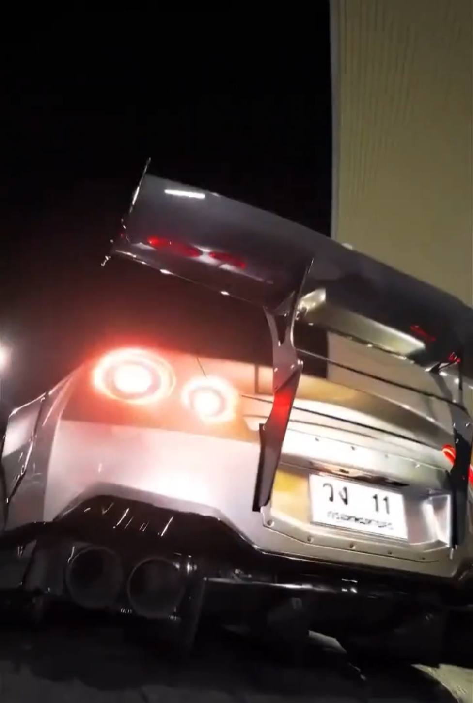 Crazy Free Edit Template - Pippit