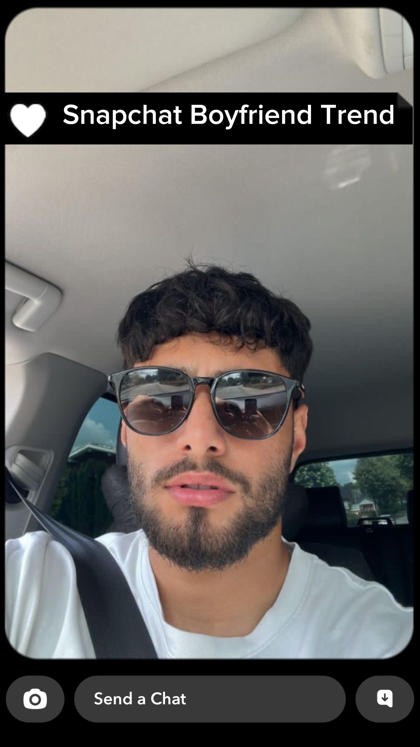 Snapchat Snap And Typing Template - Pippit