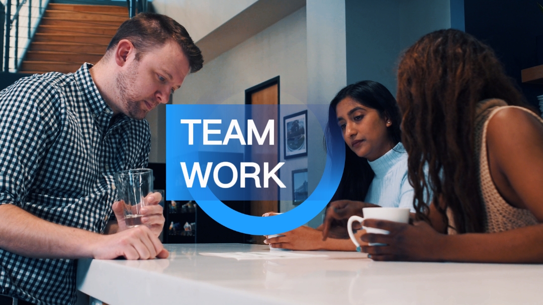 Click Video Template Presentation - Pippit