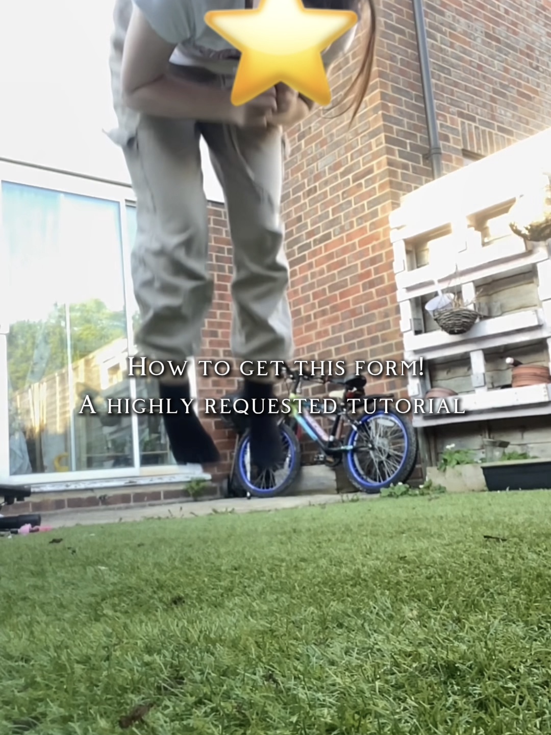 how to draw a therian - Pippit