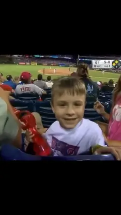 Lamar Jackson Edit Hand in Camera: Create Viral Sports Edits