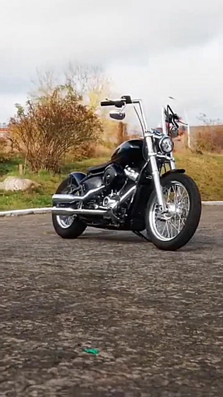 AI Motorcycle Riding Template Video - Pippit