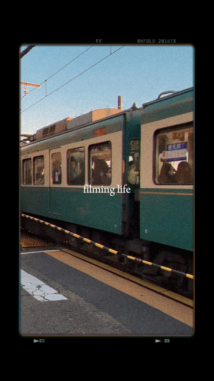 Old Video Film Effect 3 - Pippit